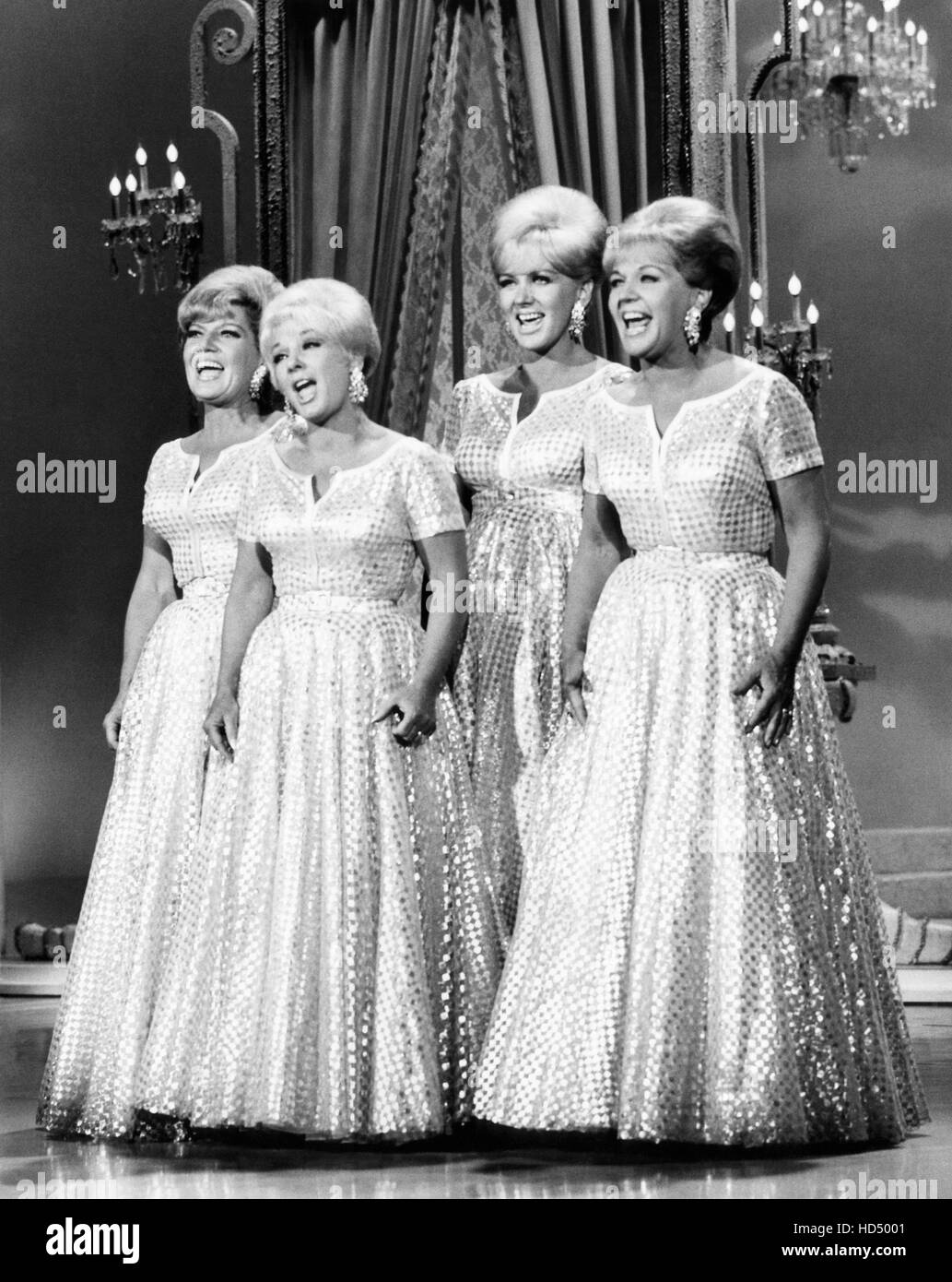 THE HOLLYWOOD PALACE, The King Sisters, (Alyce King, Yvonne King ...