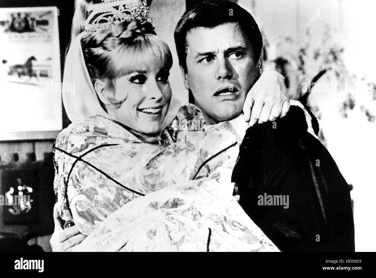 I DREAM OF JEANNIE, Barbara Eden, Larry Hagman, 1965-1970 Stock Photo ...