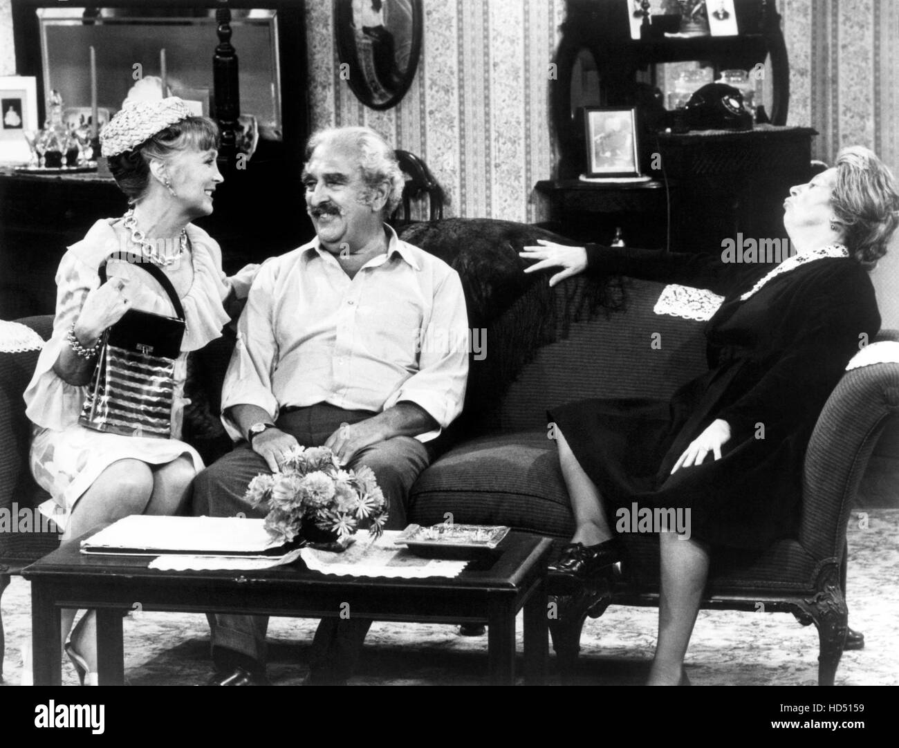 LAVERNE AND SHIRLEY, (from left): Betty Garrett, Phil Foster, Penny ...