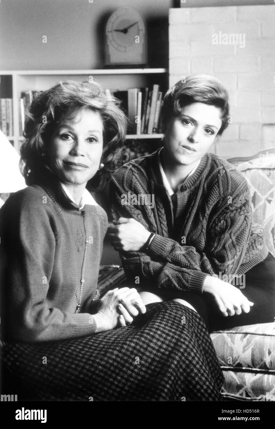 THE LAST BEST YEAR, from left: Mary Tyler Moore, Bernadette Peters ...
