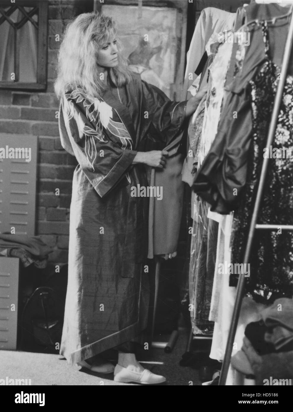 THE LADY FORGETS, Donna Mills, 1989, CBS/courtesy Everett Collection ...