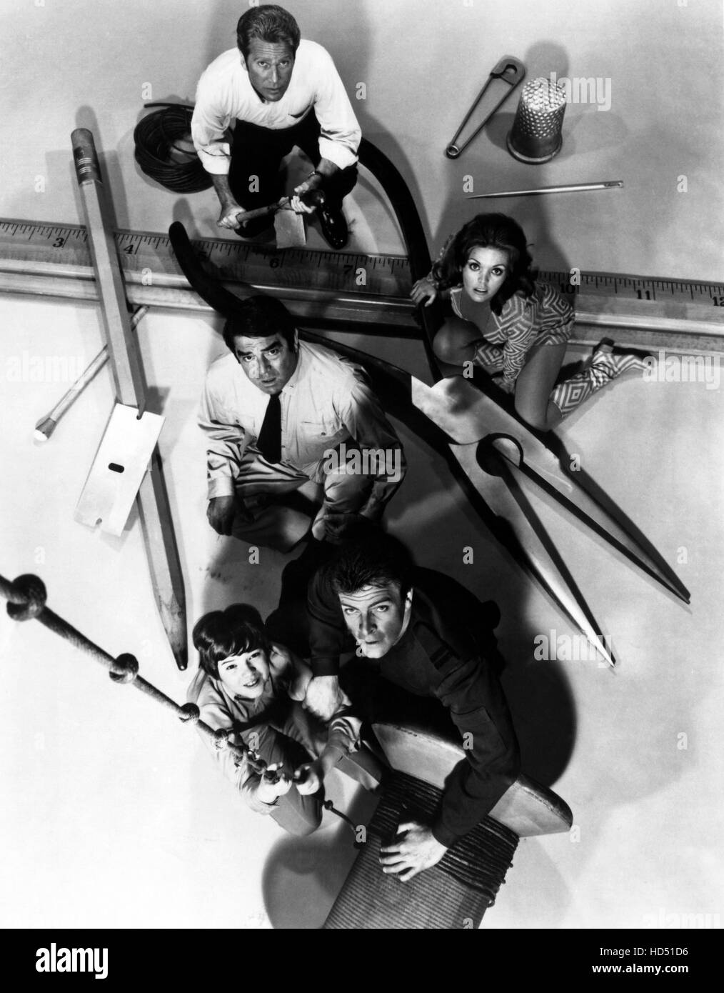 LAND OF THE GIANTS, (from top): Don Matheson, Deanna Lund, Kurt Kasznar ...
