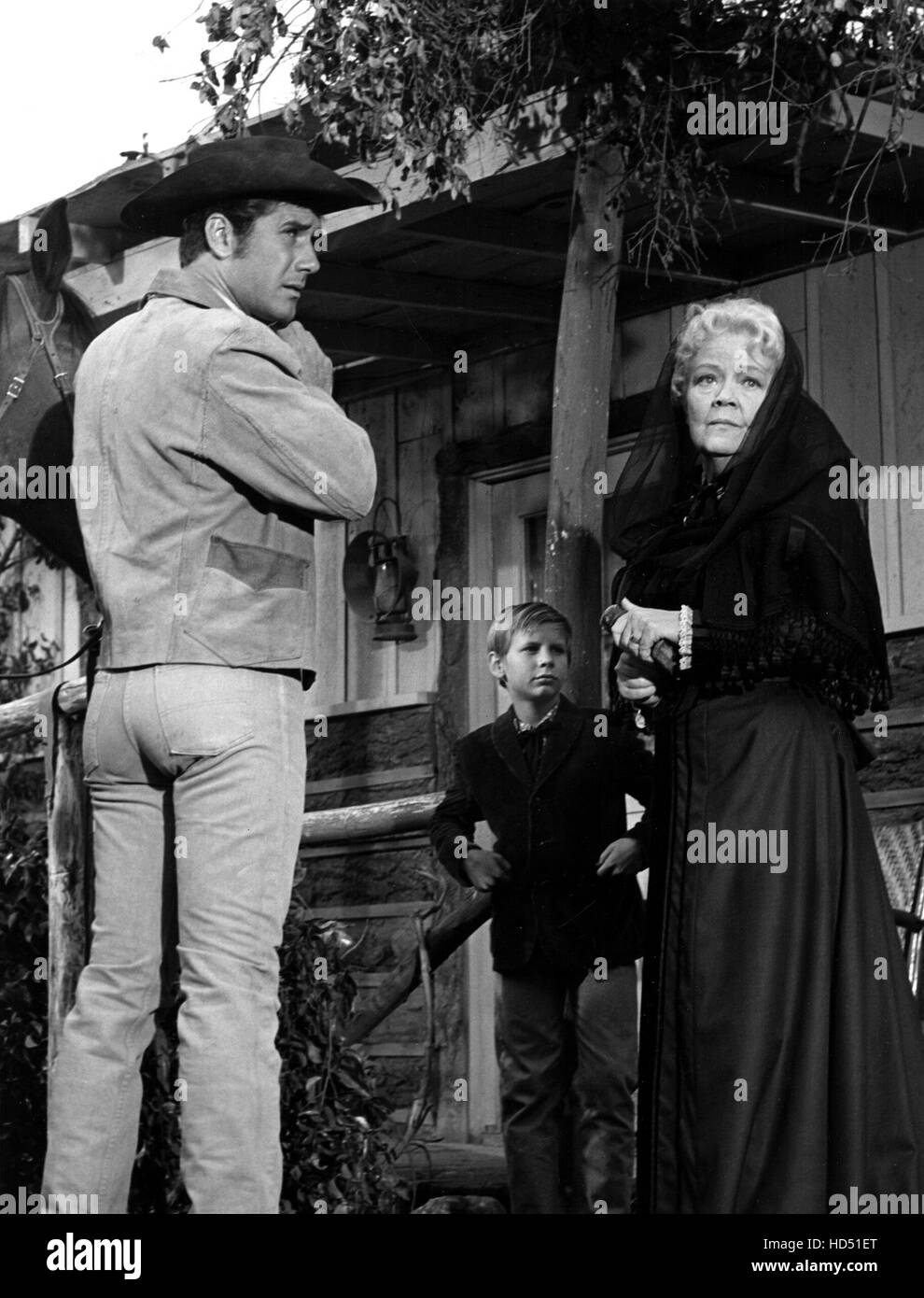 LARAMIE, Robert Fuller, Dennis Holmes, Spring Byington, 1959-1963, 'Bad ...