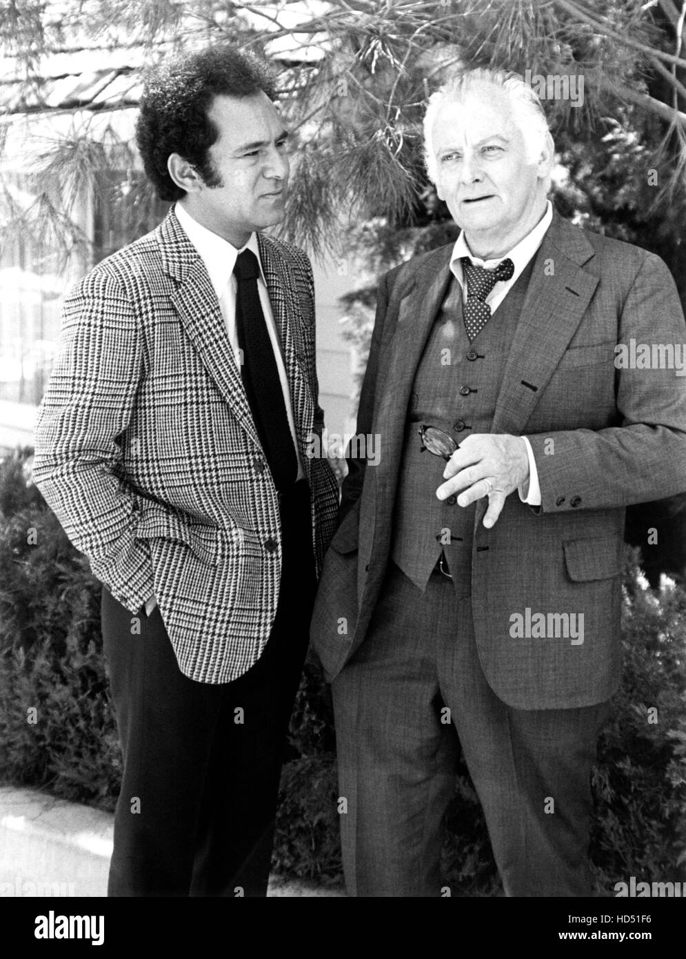 LANIGAN'S RABBI, from left: Stuart Margolin, Art Carney, 1976 Stock ...