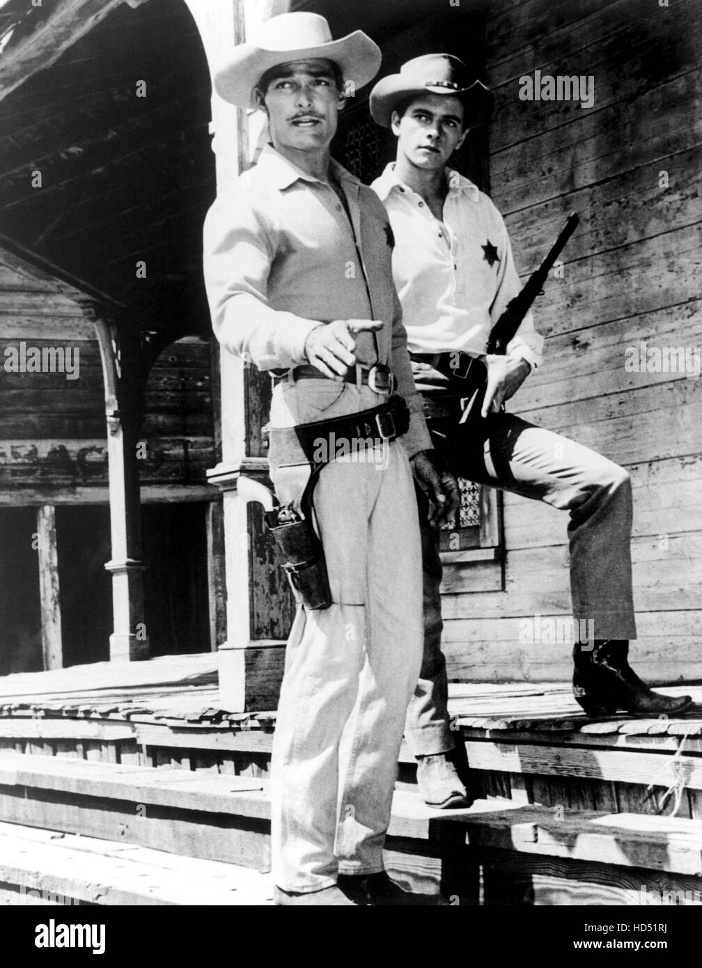 LAWMAN, John Russell, Peter Brown, 1958-1962 Stock Photo - Alamy