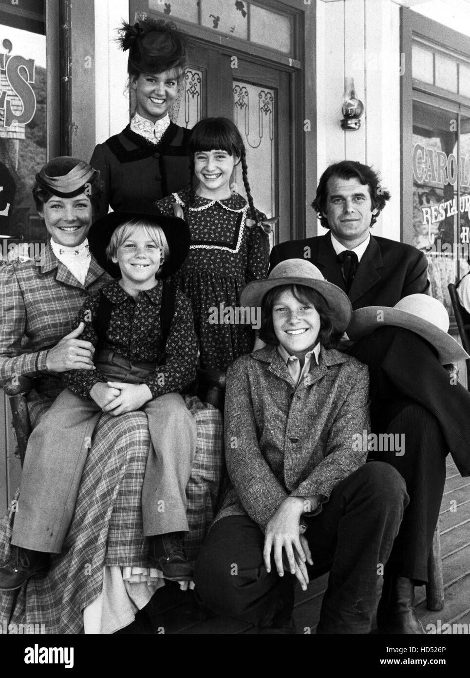 LITTLE HOUSE ON THE PRAIRIE, L-R, Leslie Landon, Pamela Roylance, David ...