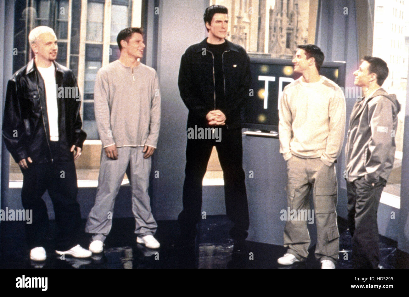 MAD TV (aka MADTV), Pat Kilbane (as Carson Daly, center) with 98 ...