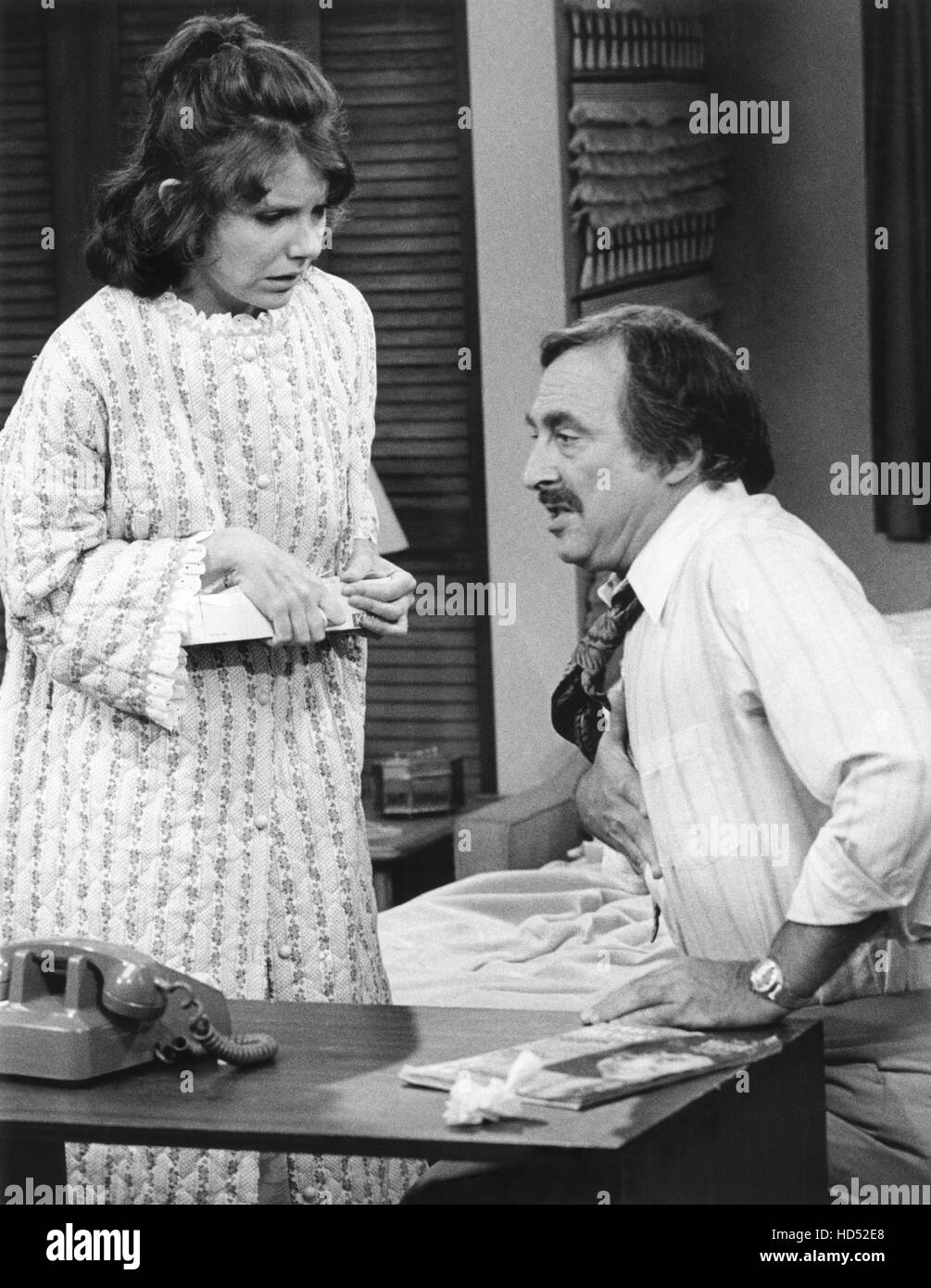 MAUDE, from left: Jill Clayburgh, Bill Macy in 'Walter's Heart Attack ...