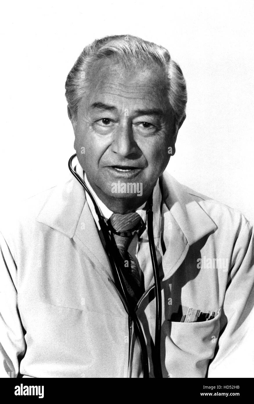 MARCUS WELBY, M.D., Robert Young, 1969-1976, © Universal TV / Courtesy ...