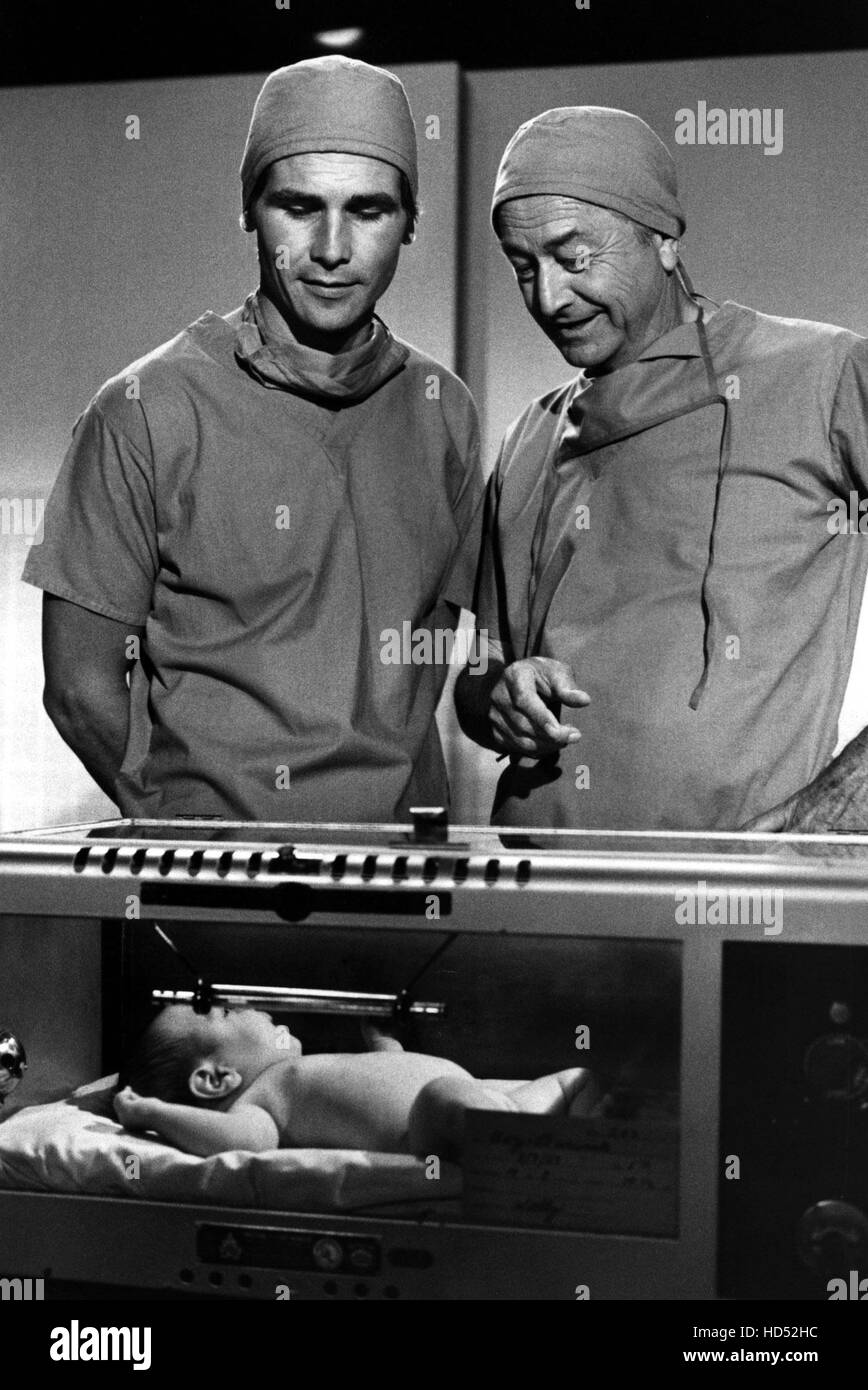 MARCUS WELBY, M.D., James Brolin, Robert Young, 1969-1976, © Universal ...