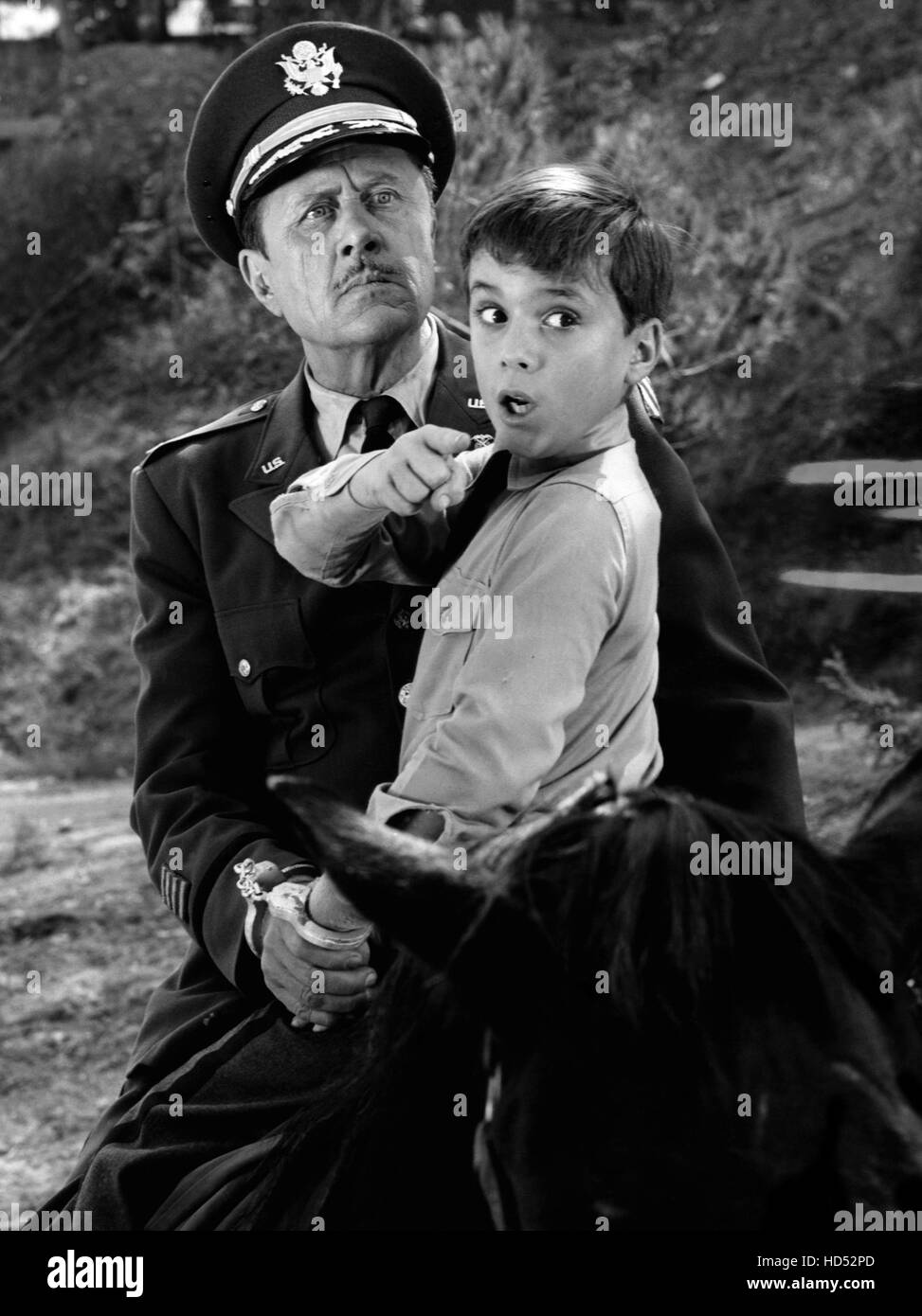 MCKEEVER & THE COLONEL, Allyn Joslyn, Scott Lane, 'Hand In Glove ...