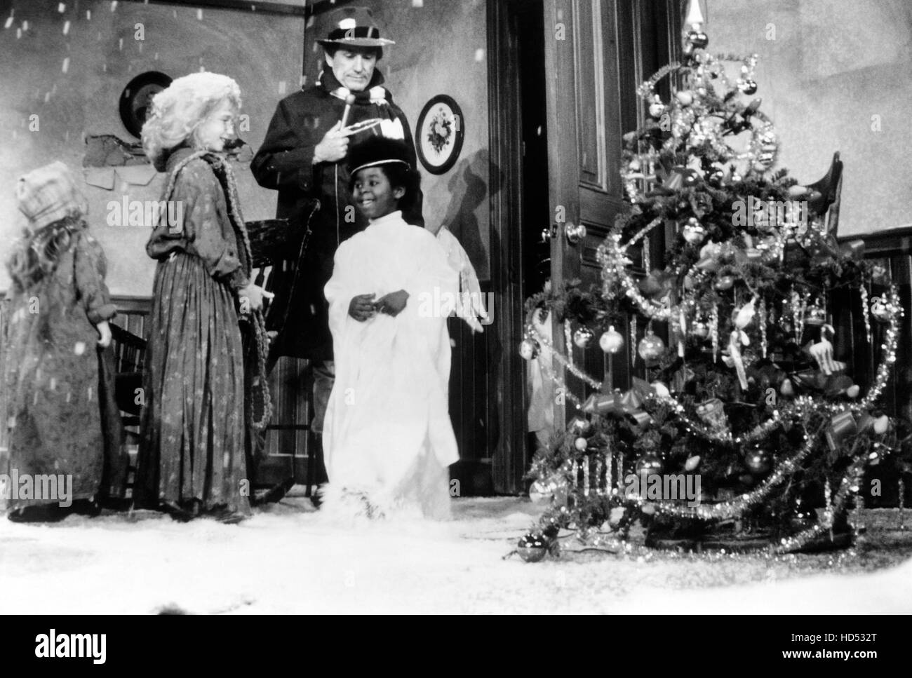 MERV GRIFFIN AND THE CHRISTMAS KIDS, Kim Richards, Merv Griffin, Rodney ...