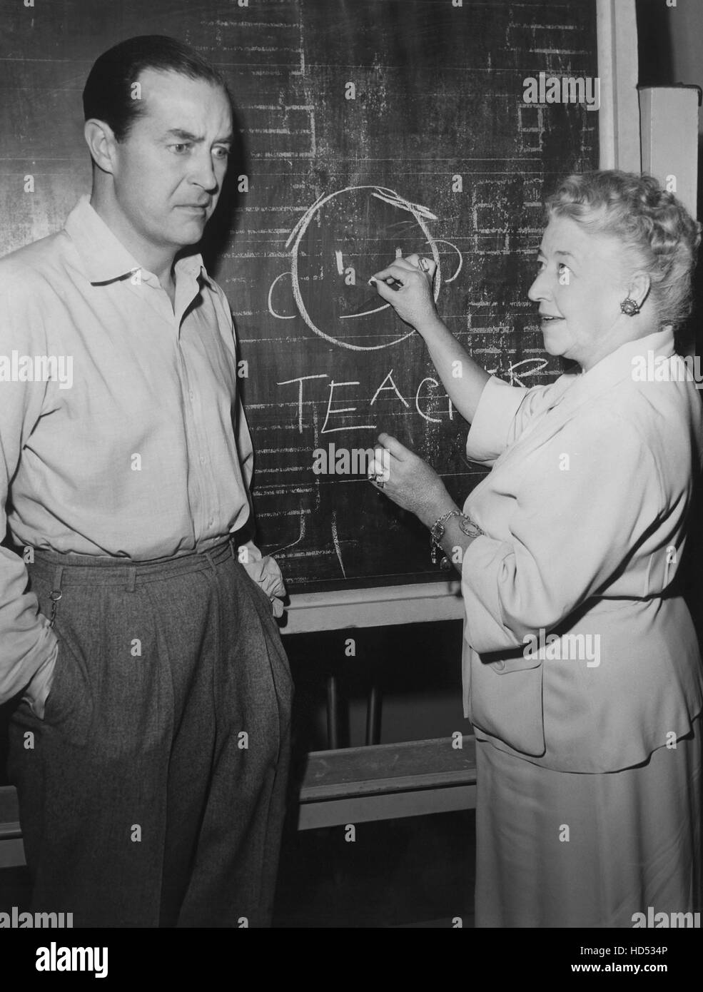 MEET MR. MCNULTY, (aka THE RAY MILLAND SHOW), Ray Milland, Verna Felton ...