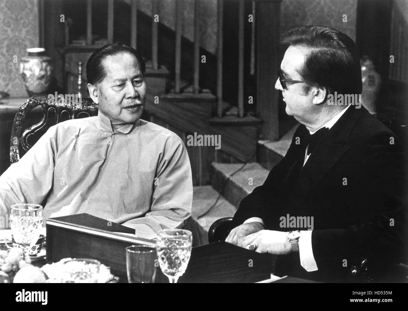 MEETING OF MINDS, from left: Keye Luke, Steve Allen (Season 3, aired ...