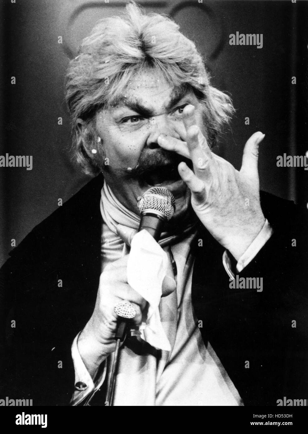 MIKE DOUGLAS SHOW, Guest Host Rip Taylor, 08/1978. 1961 - 1982 Stock ...