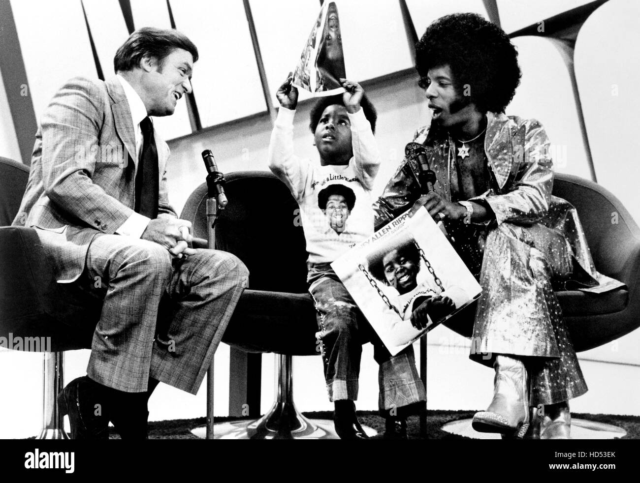 THE MIKE DOUGLAS SHOW, Mike Douglas, Rodney Allan Rippy, Sly Stone ...