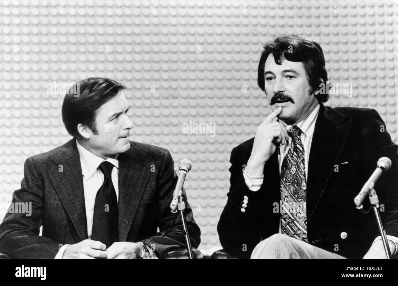THE MIKE DOUGLAS SHOW, Mike Douglas, Rock Hudson (aired March 25, 1971 ...