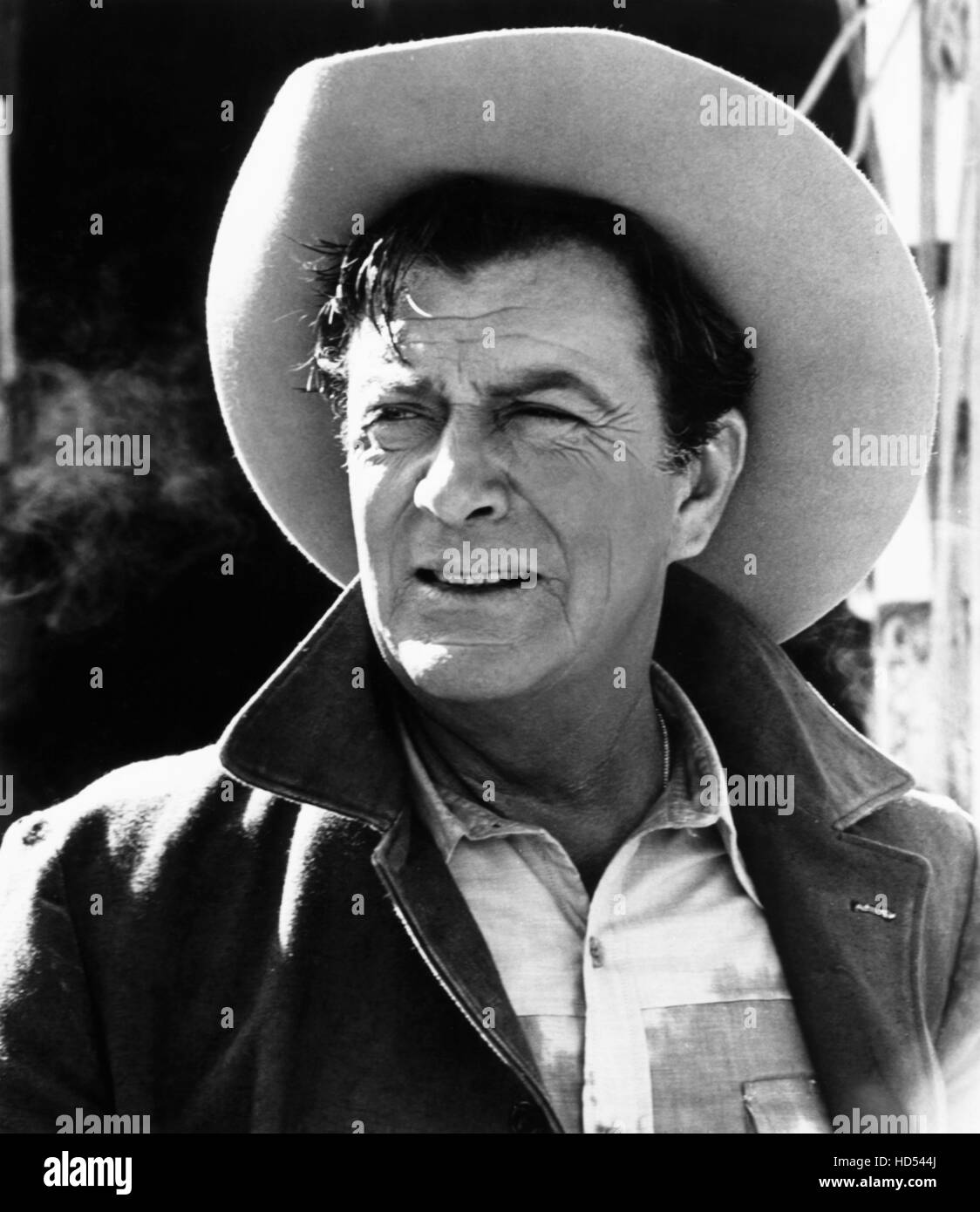 DEATH VALLEY DAYS, Robert Taylor, 'The Lone Grave,' episode aired ...