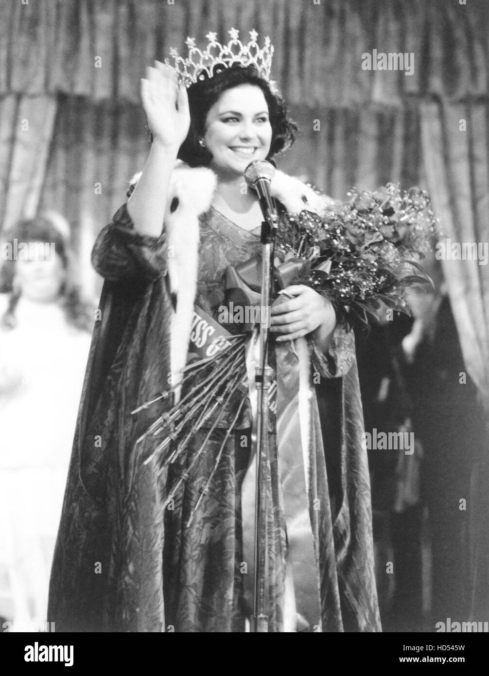 Designing women delta burke hi-res stock photography and images - Alamy