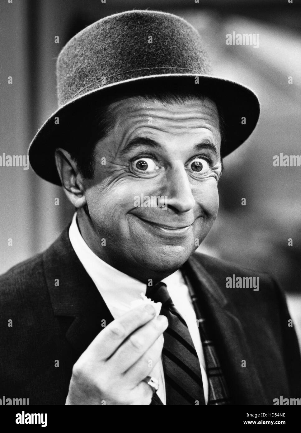 THE DICK VAN DYKE SHOW, Morey Amsterdam, 1961-66 Stock Photo - Alamy