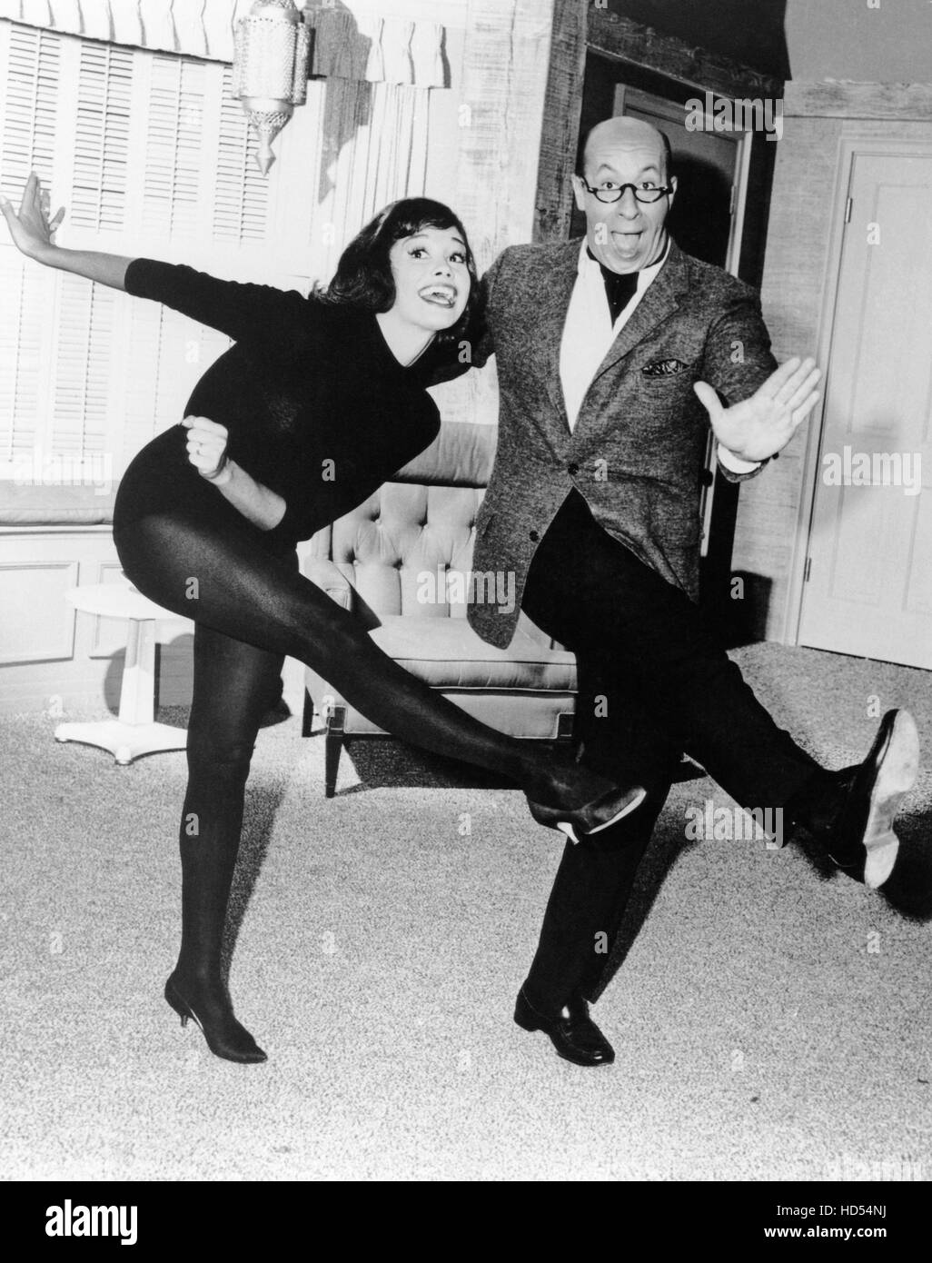 Mary Tyler Moore Dick Van Dyke Dancing