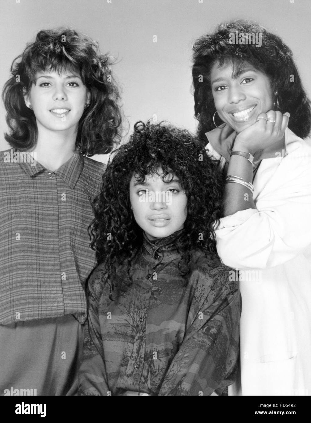 A DIFFERENT WORLD, (from left): Marisa Tomei, Lisa Bonet, Dawnn Lewis ...