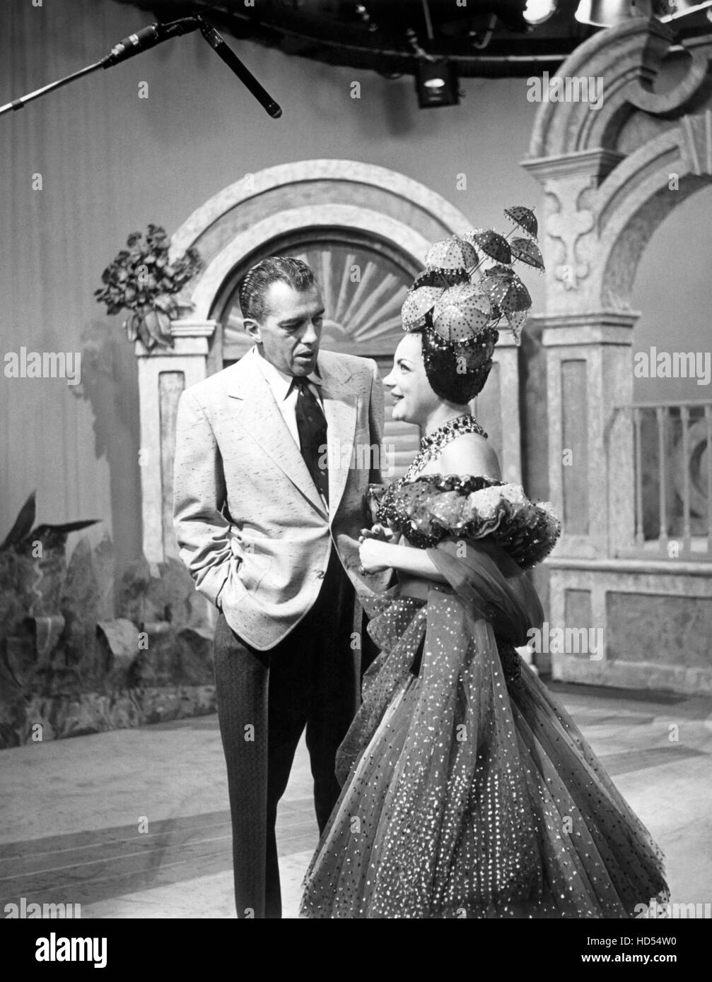 THE ED SULLIVAN SHOW, from left: Ed Sullivan, Carmen Miranda, (1953 ...