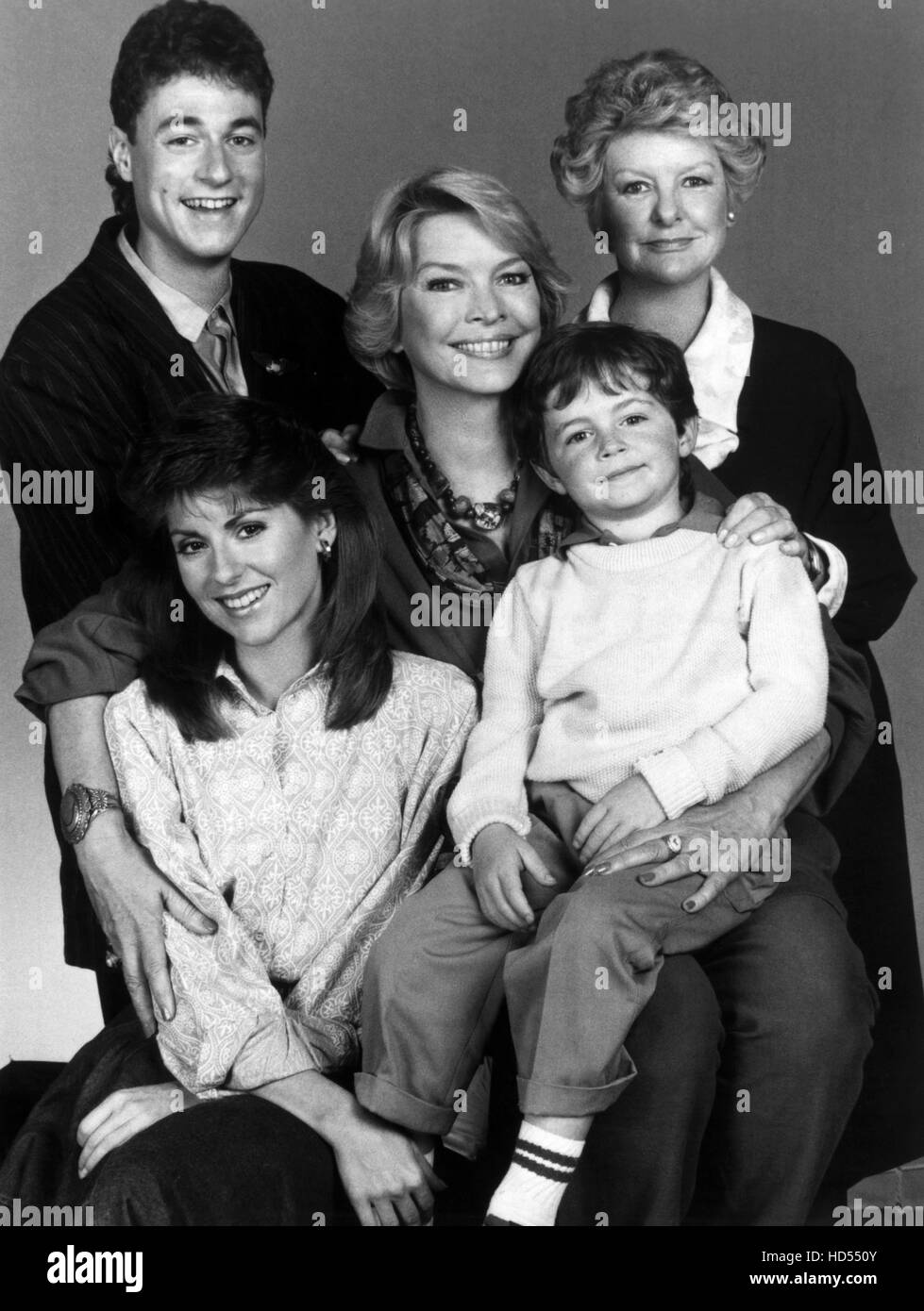 THE ELLEN BURSTYN SHOW, (top l-r): Barry Sobel, Ellen Burstyn, Elaine ...