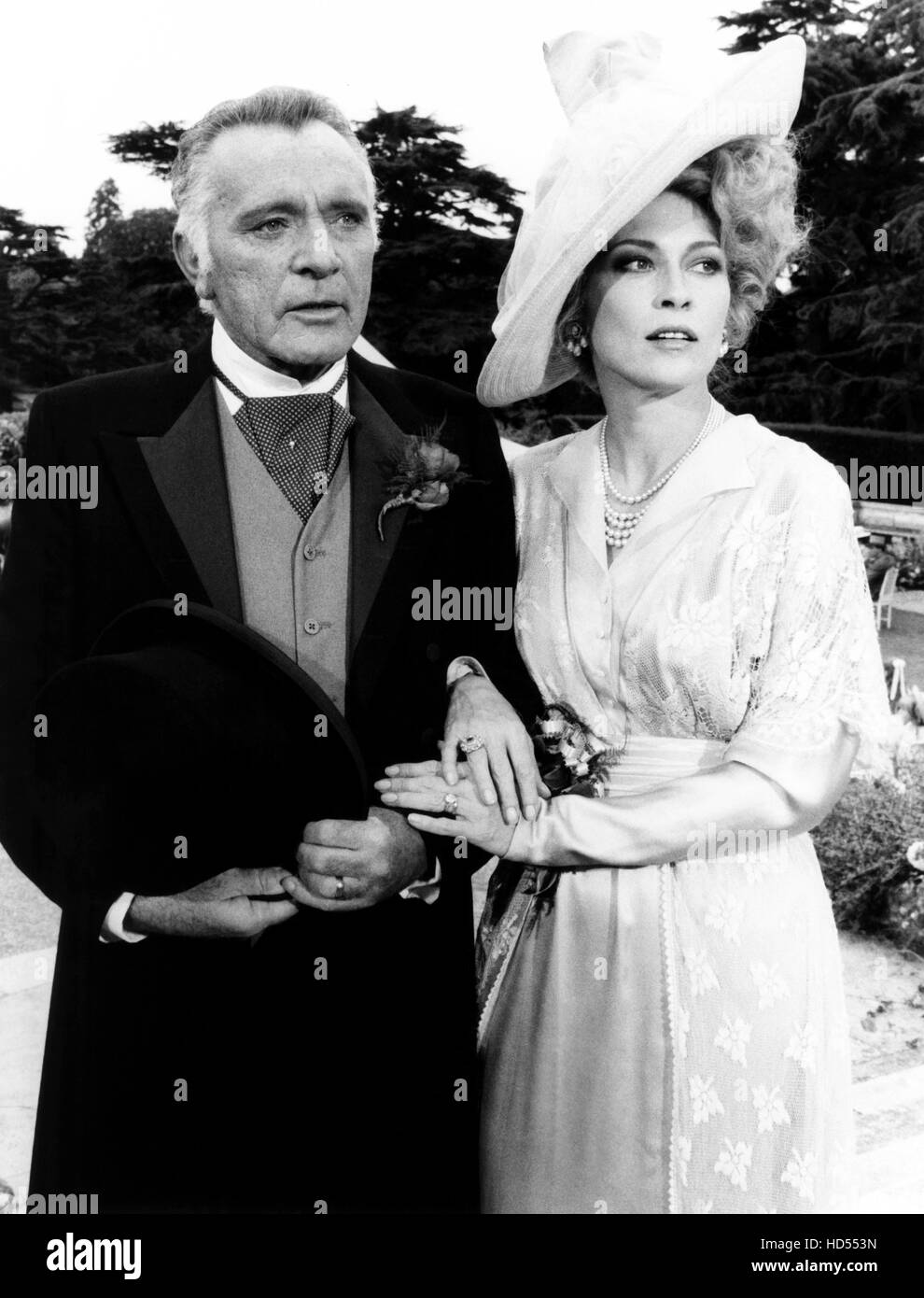 ELLIS ISLAND, from left, Richard Burton, Faye Dunaway, premiered ...