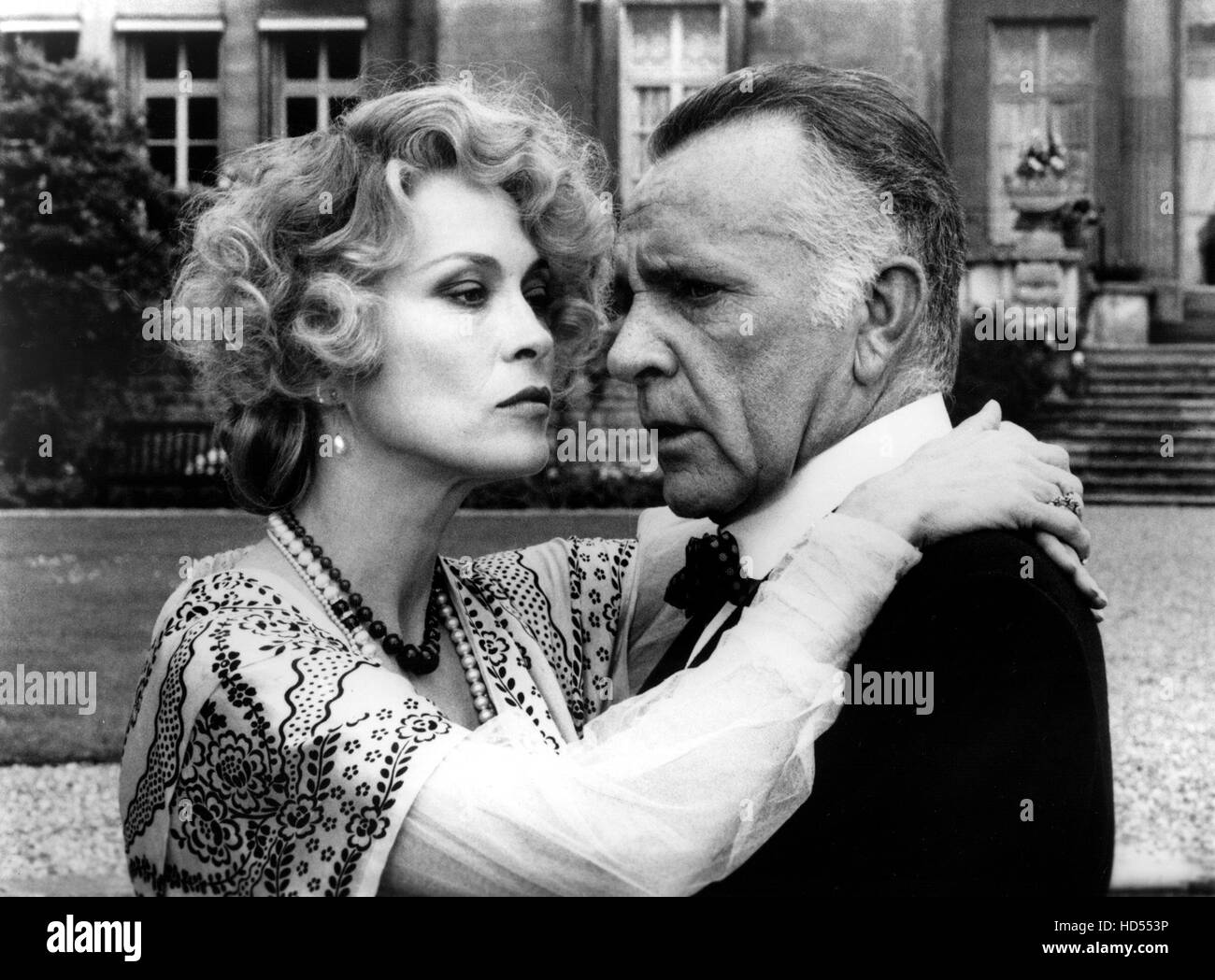 ELLIS ISLAND, Faye Dunaway, Richard Burton, 1984, © CBS / Courtesy ...