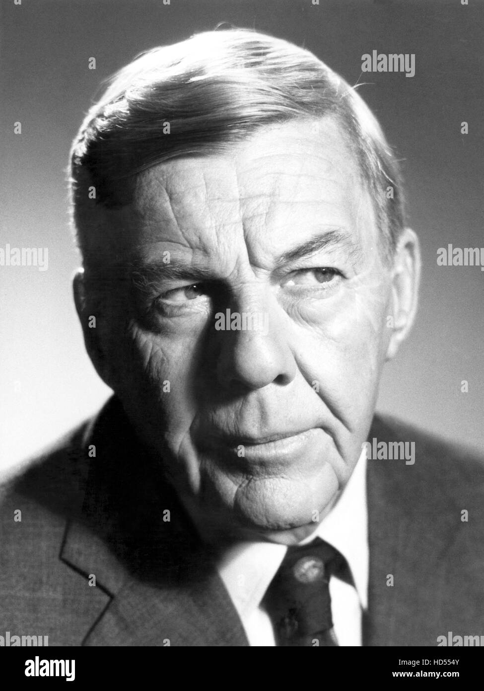 ELLERY QUEEN, David Wayne, 1975-76 Stock Photo - Alamy