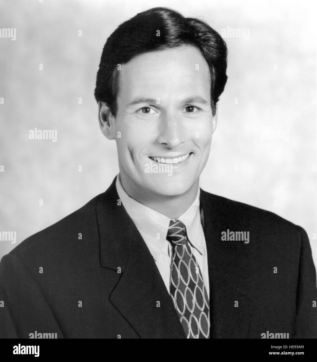 EXTRA (aka EXTRA: THE ENTERTAINMENT MAGAZINE), correspondent Phil ...