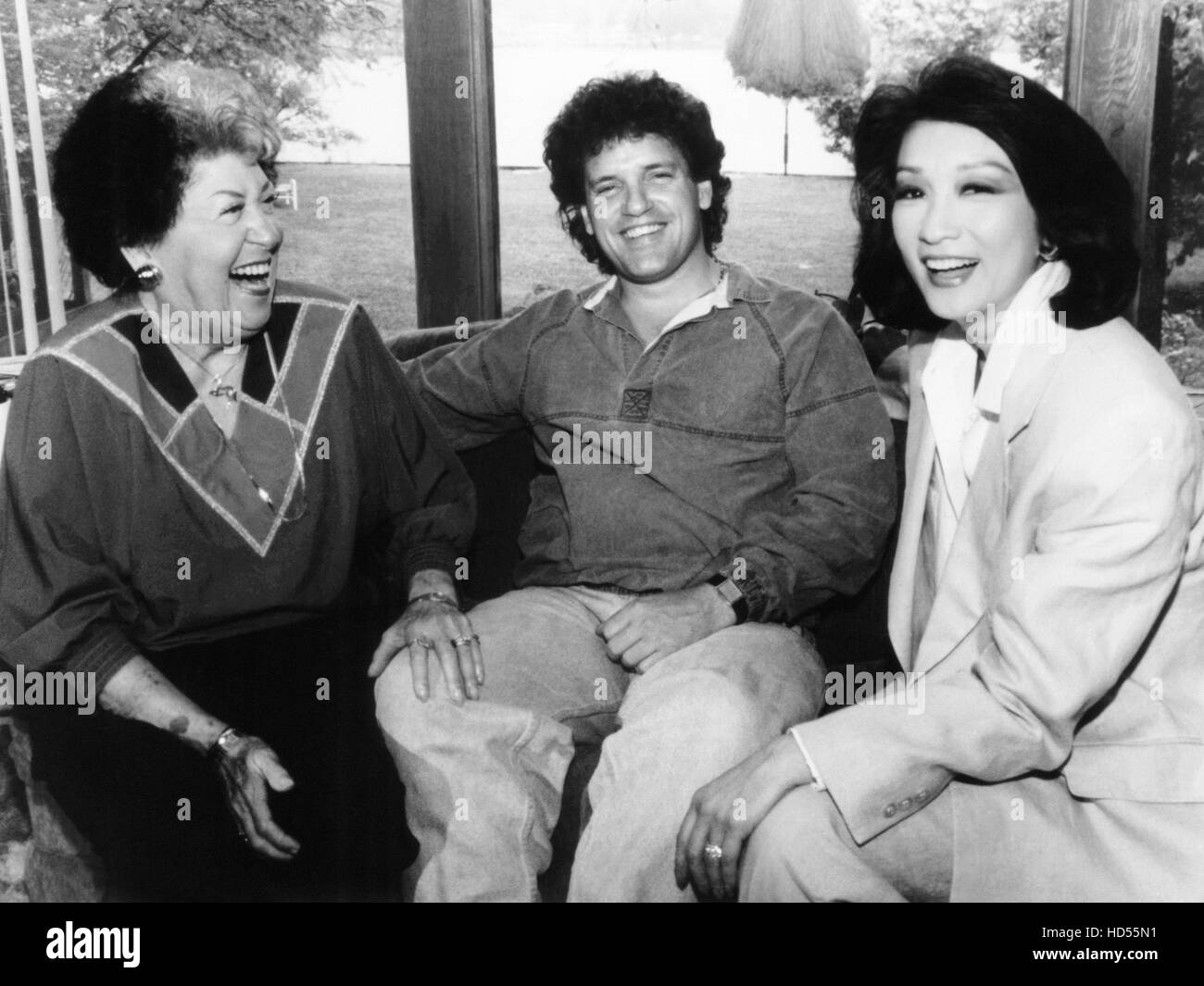 EYE TO EYE WITH CONNIE CHUNG, from left: Virginia Kelley, Roger Clinton ...