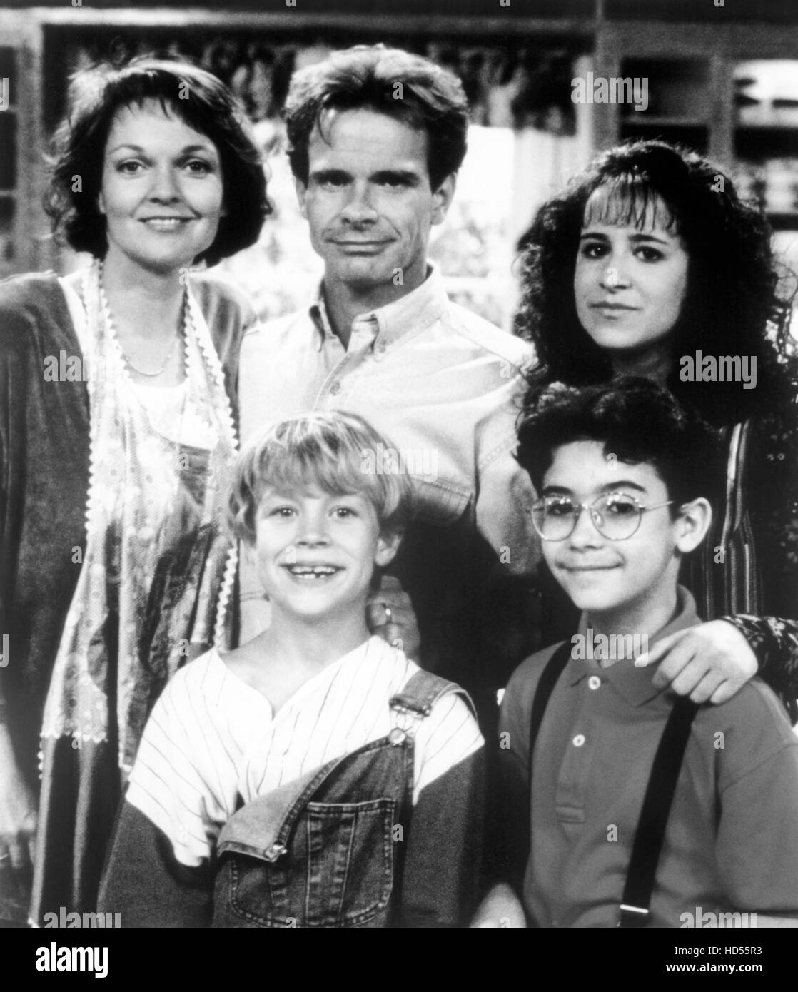 FAMILY ALBUM, (top, from left): Pamela Reed, Peter Scolari, Ashlee ...