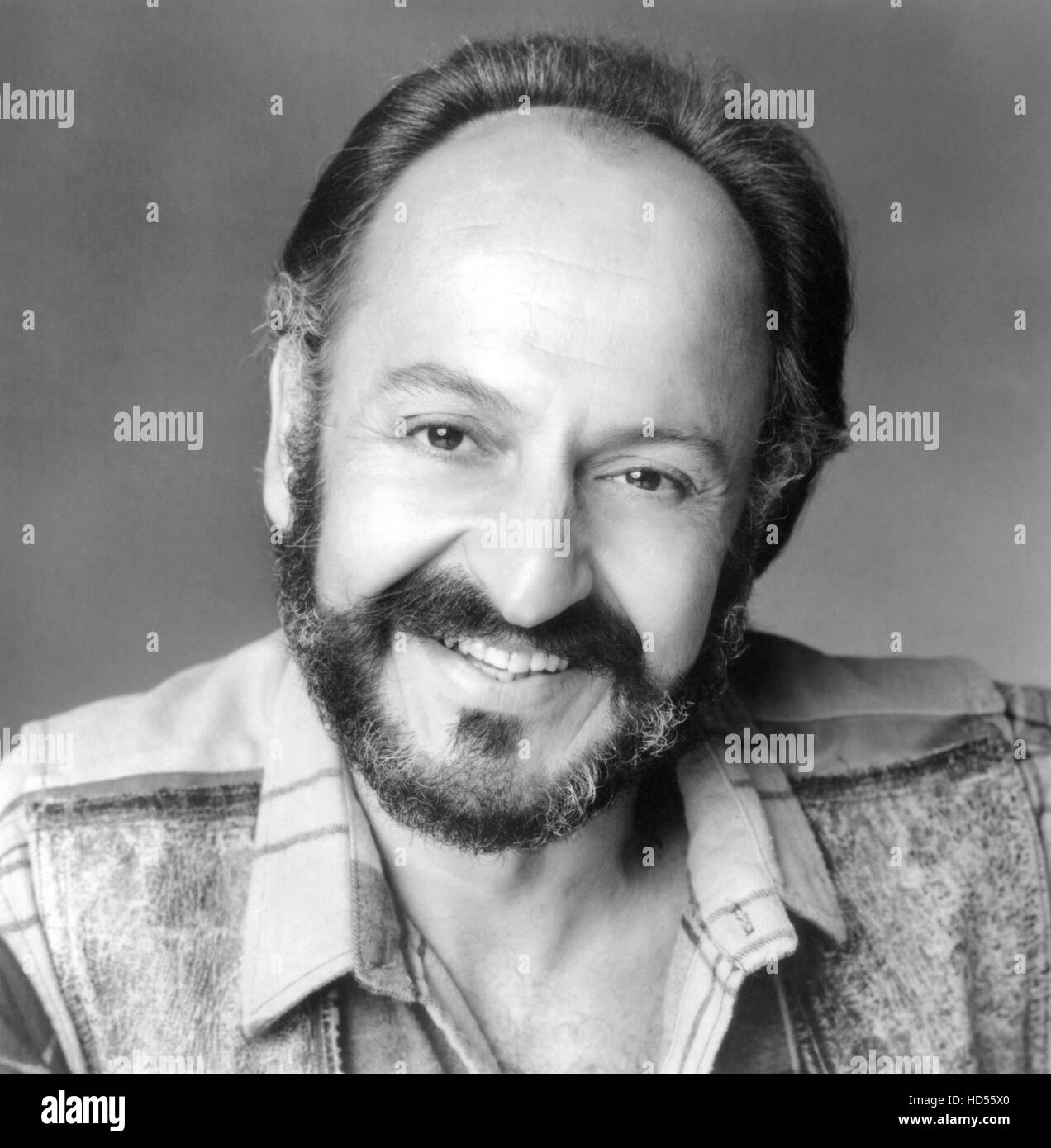 FALCON CREST, Castulo Guerra, (1988), 1981-1990. © Lorimar Television ...