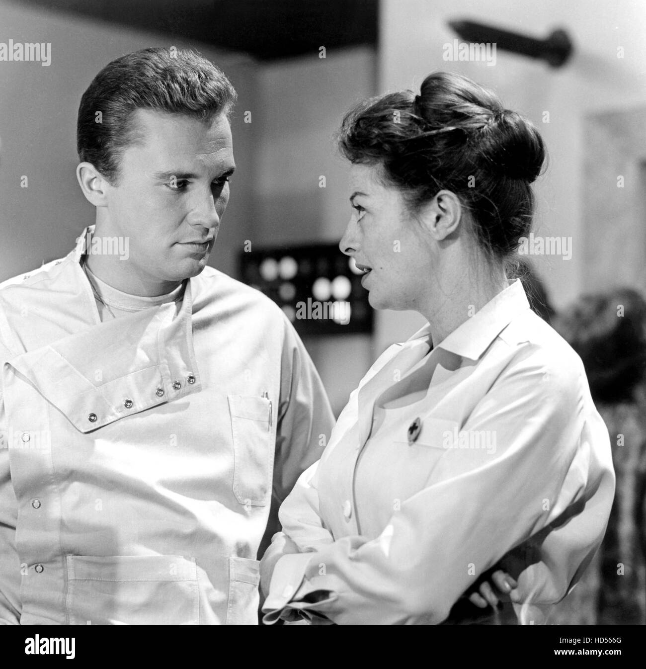 GENERAL HOSPITAL, Roy Thinnes (l.), from pilot episode (aired April 1 ...