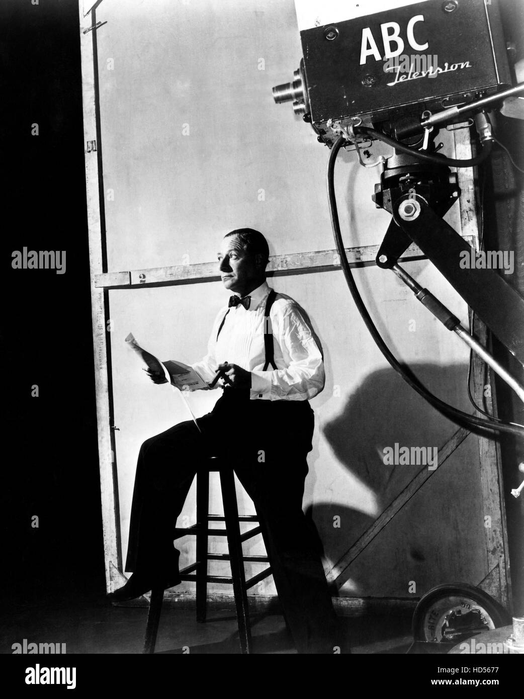 THE GEORGE JESSEL SHOW, George Jessel, 1953-54 Stock Photo - Alamy