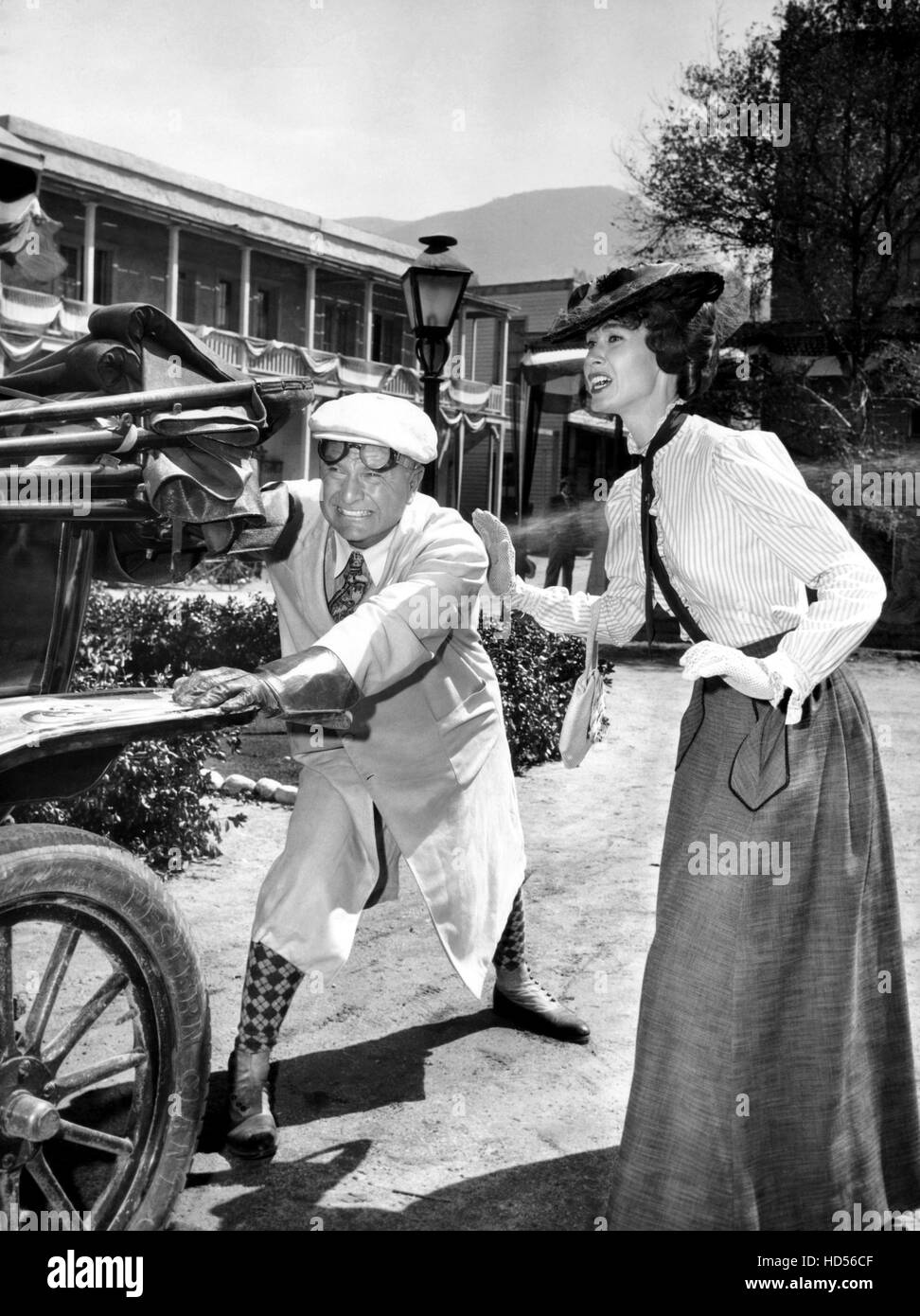 G.E. TRUE, Eddie Albert, Alice Backes, 'Louie And The Horseless ...