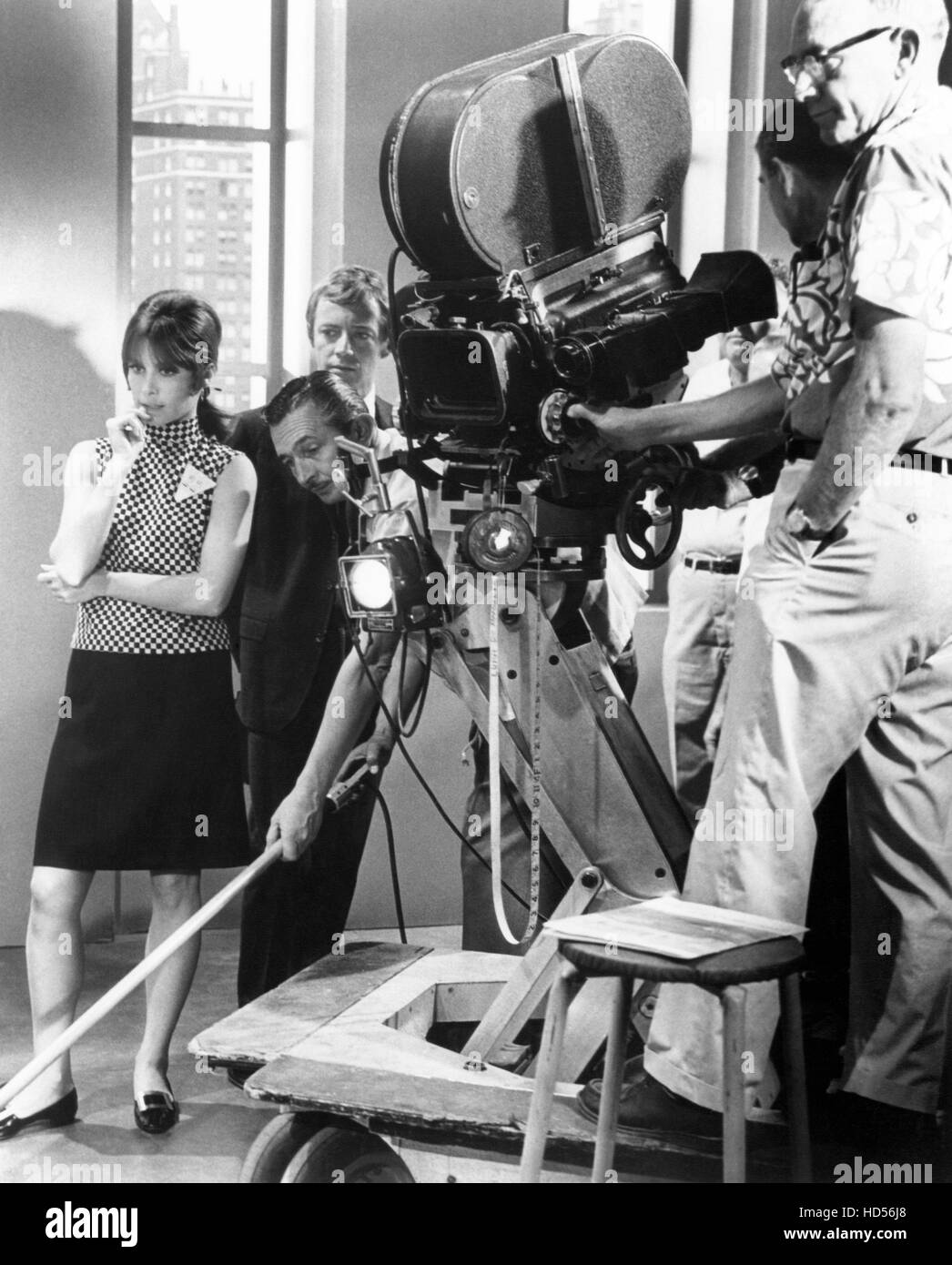 THE GIRL FROM U.N.C.L.E., Stefanie Powers (left), Noel Harrison (3rd ...