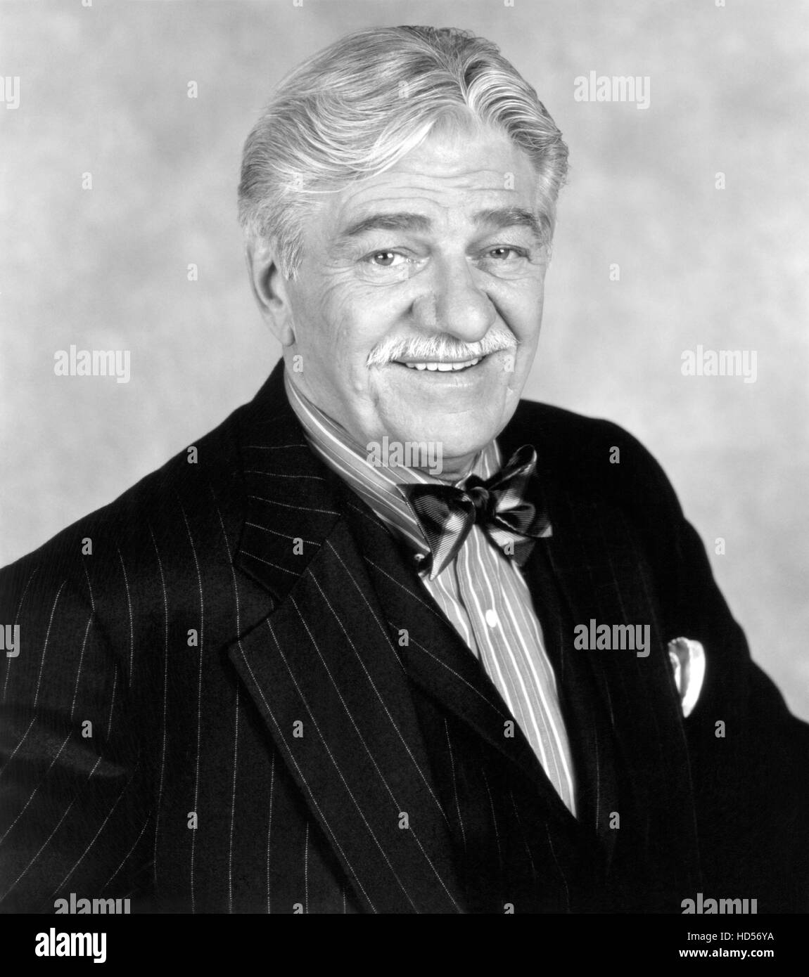 GOOD COMPANY, (aka THE CUBE), Seymour Cassel, 1996. © Paramount ...
