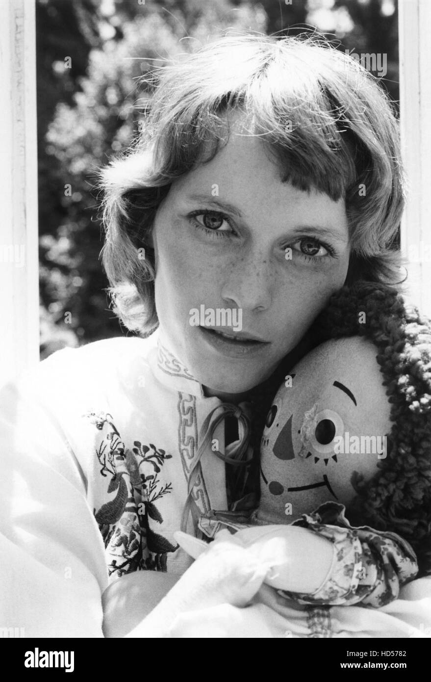 GOODBYE, RAGGEDY ANN, Mia Farrow, 1971 Stock Photo - Alamy