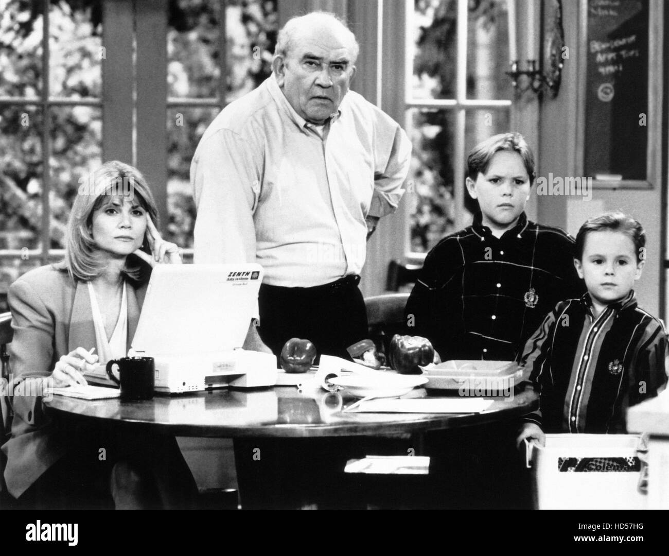 HEARTS AFIRE, from left: Markie Post, Edward Asner, Justin Burnette ...