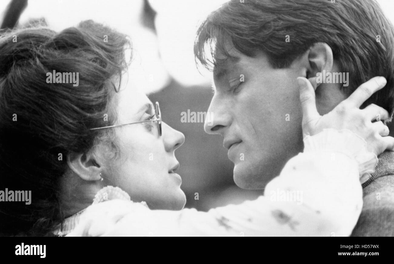 HELEN KELLER: THE MIRACLE CONTINUES, from left: Blythe Danner, Perry ...