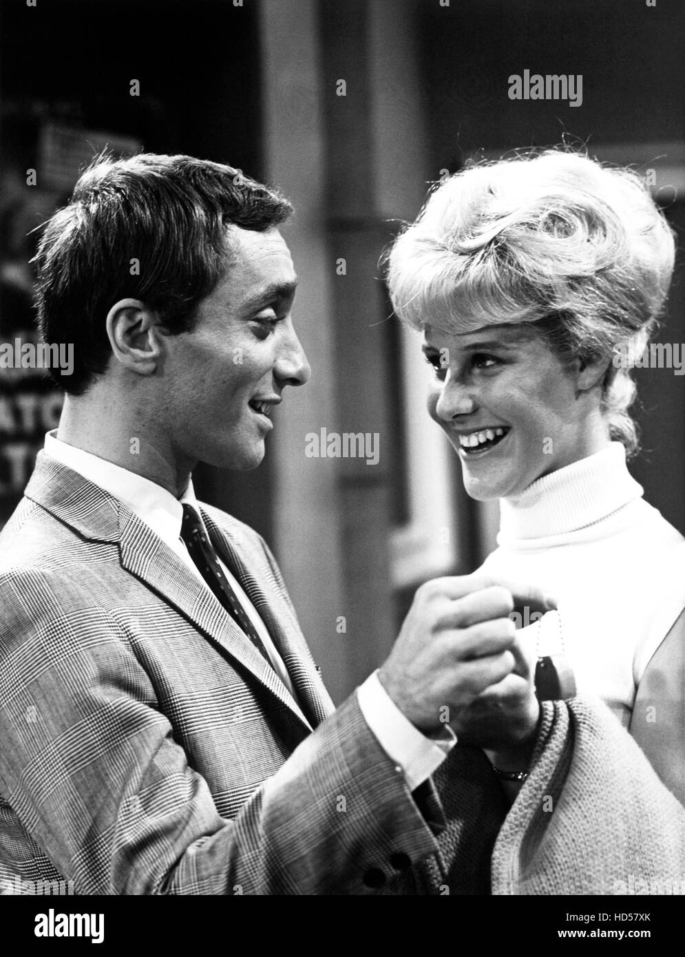 HEY LANDLORD, (from left): Sandy Baron, Trudi Ames, 'Safari', (Season 1, aired Nov. 13, 1966 ...