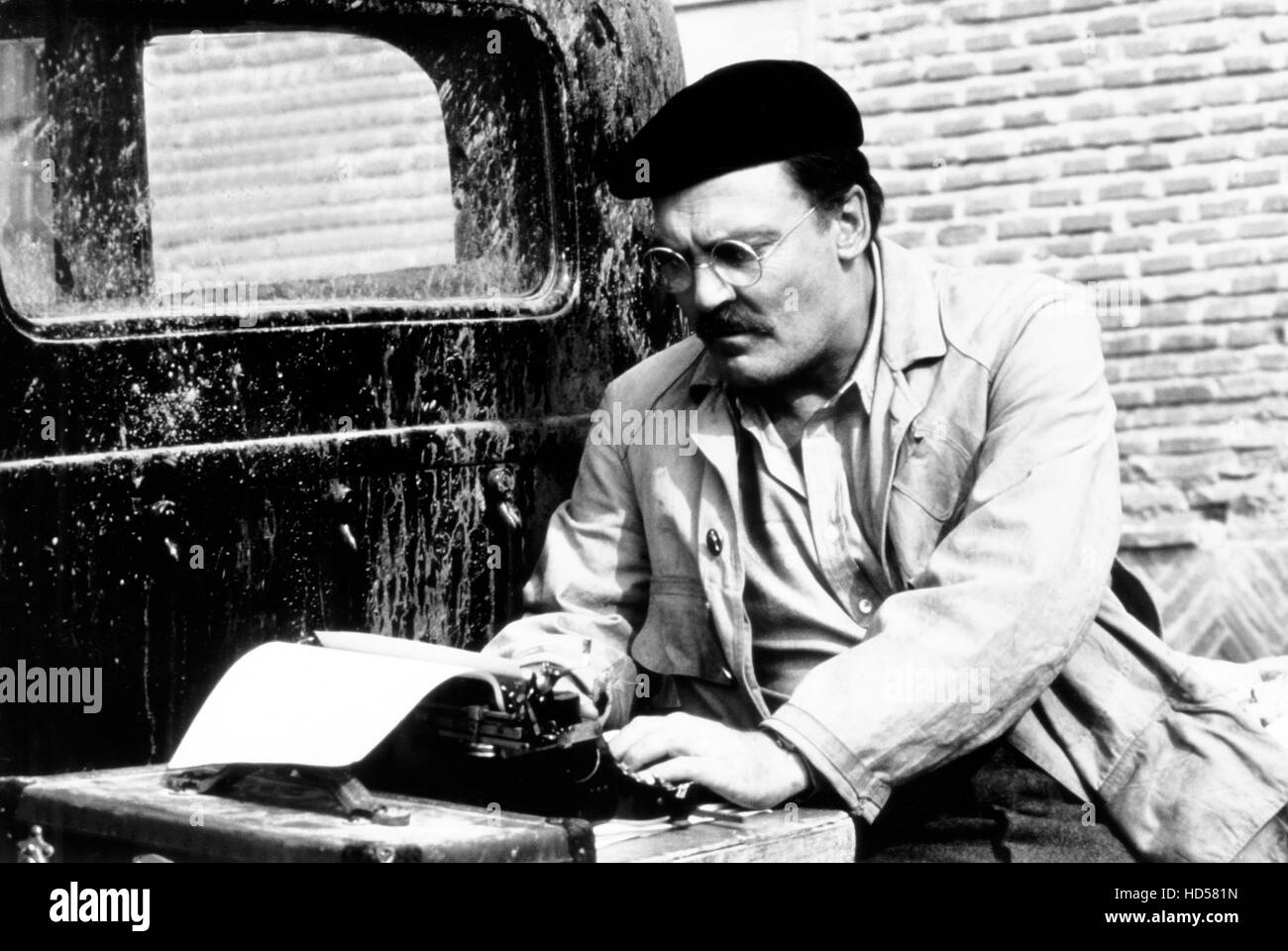 HEMINGWAY, Stacy Keach, 1988. © Channel 4 Television / Courtesy ...