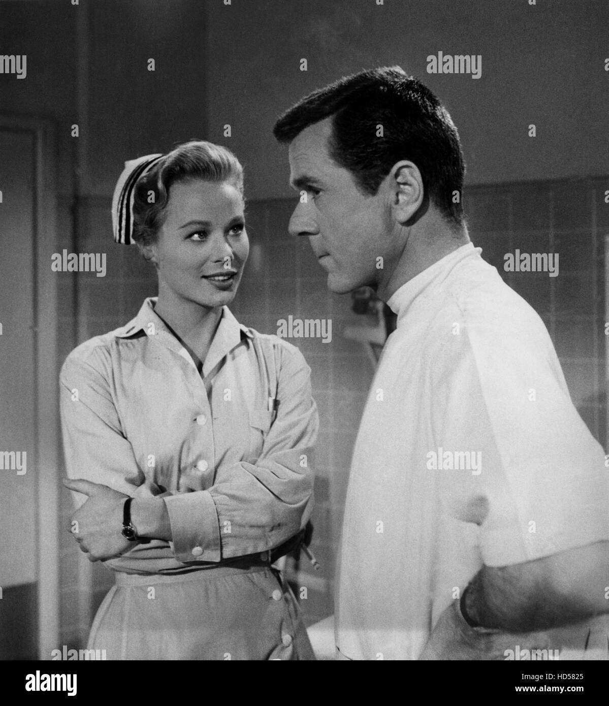 HENNESEY, Abby Dalton, Jackie Cooper, 1959-62 Stock Photo - Alamy