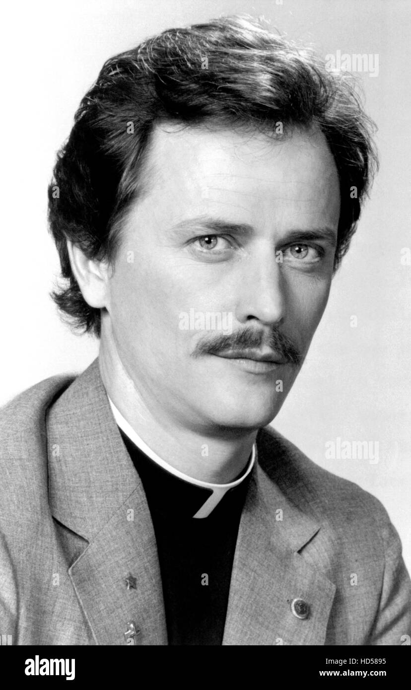 HIGHCLIFFE MANOR, Stephen McHattie, 1979, ©NBC/Courtesy: Everett ...