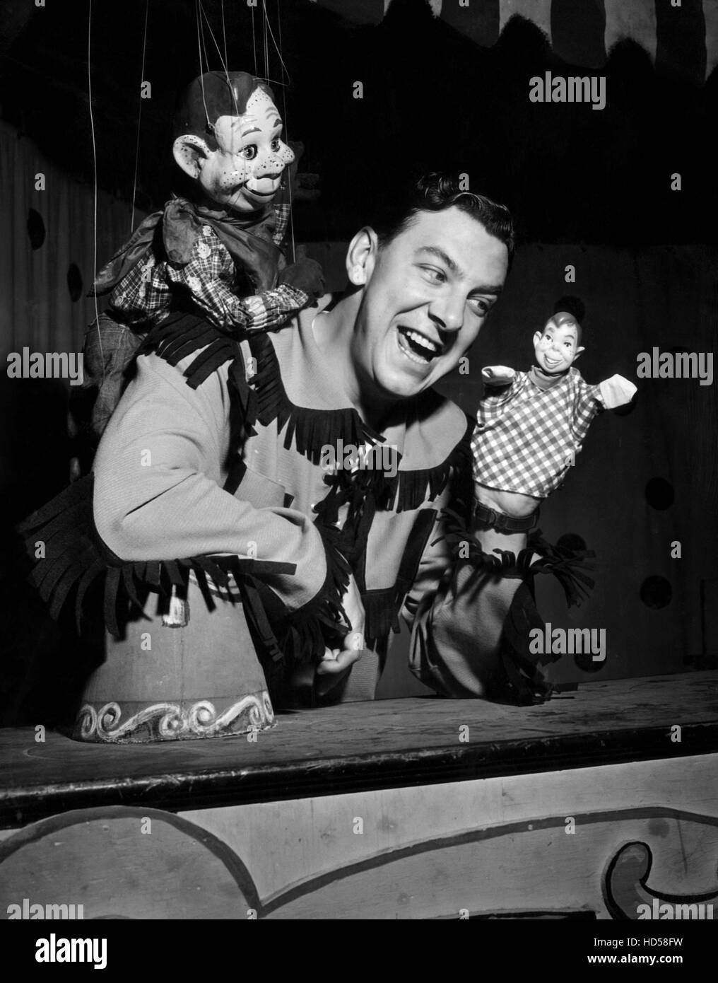 Buffalo bob smith and howdy doody hi-res stock photography and images ...