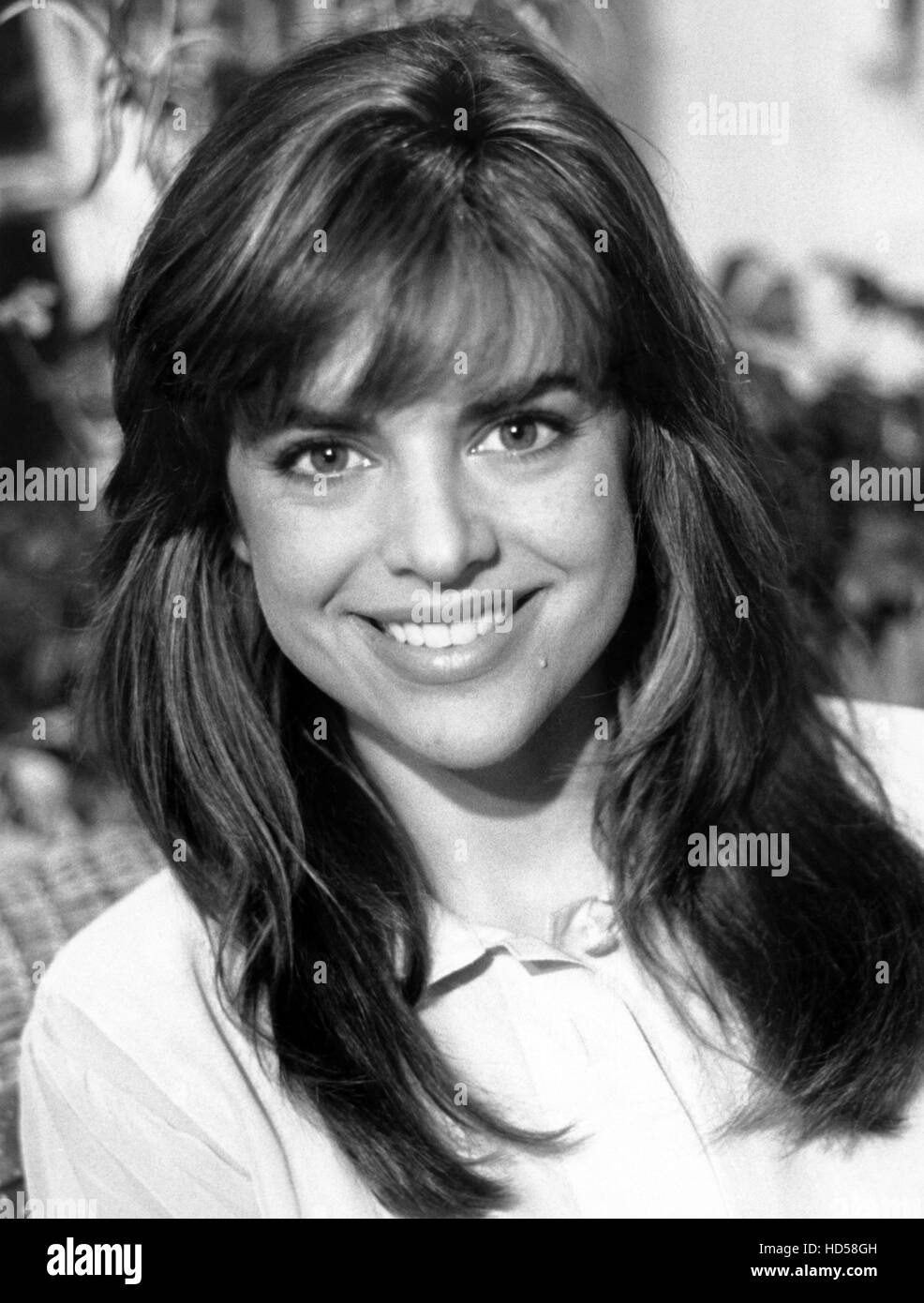 THE HOGAN FAMILY (aka VALERIE'S FAMILY), Lisa Rinna, 'Used Car ...