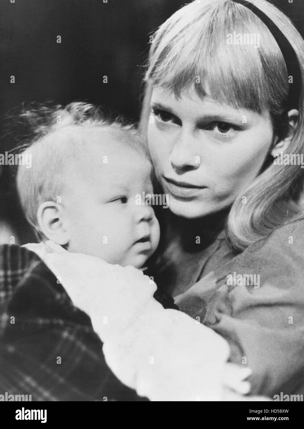 JOHNNY BELINDA, from left: Nicki Keller, Mia Farrow, 1967 Stock Photo ...